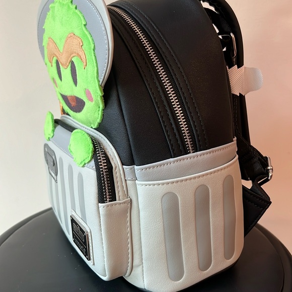 Loungefly | Bags | Loungefly Seaworld Parks Sesame Street Oscar Mini ...